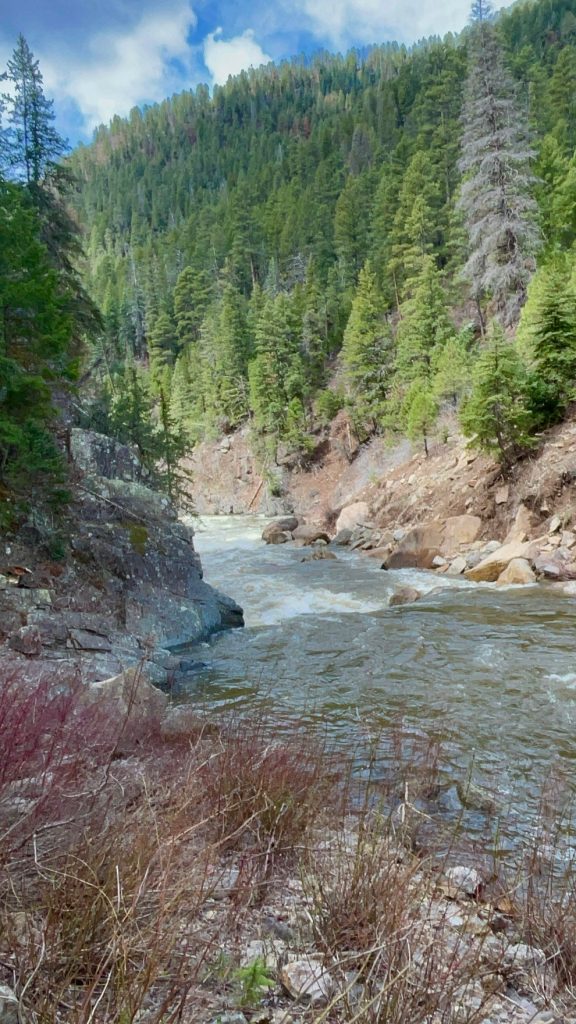 River Raft Recovery - Environment for the Americas
