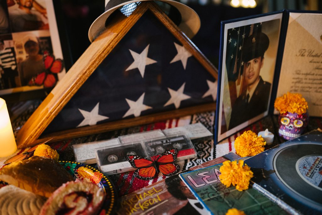 Monarcas y Muertos: Monarch Butterflies and the Day of the Dead ...